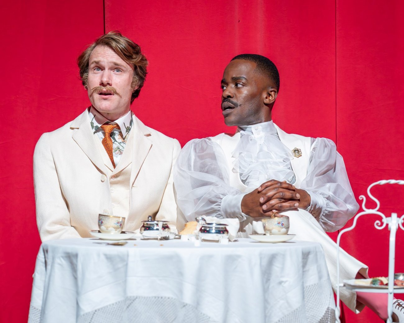 Home | Independent Cinema & Theatre in Hertfordshire - Broadway Cinema ...